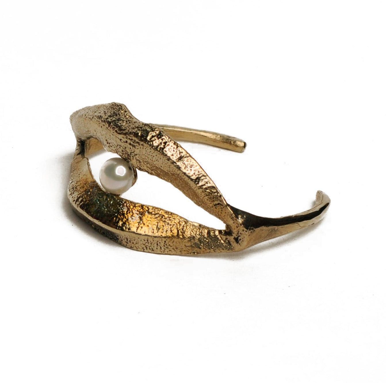 CRAVE cuff – WATERSANDSTONE