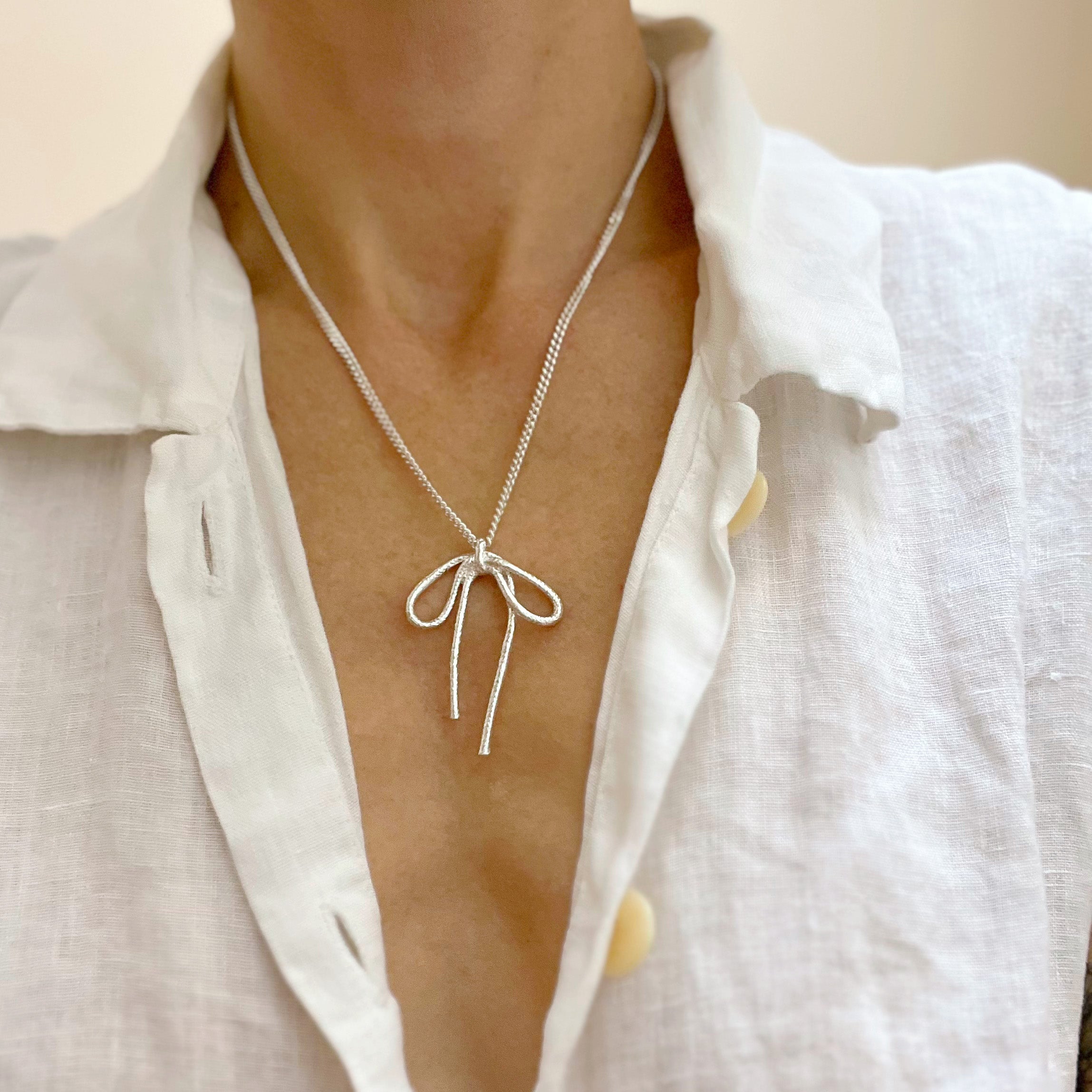 Silver LITTLE BOW – WATERSANDSTONE